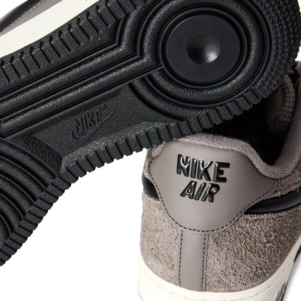 Nike Suede Low-top Sneakers