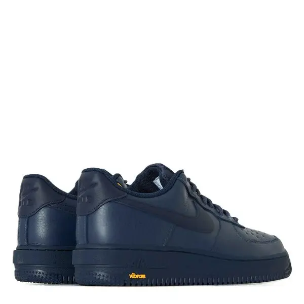 Nike Low-top Sneakers