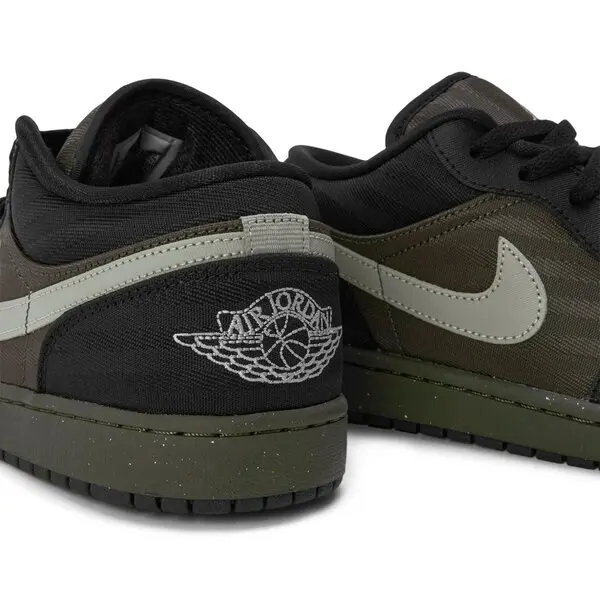 Nike Low-top Casual Sneakers