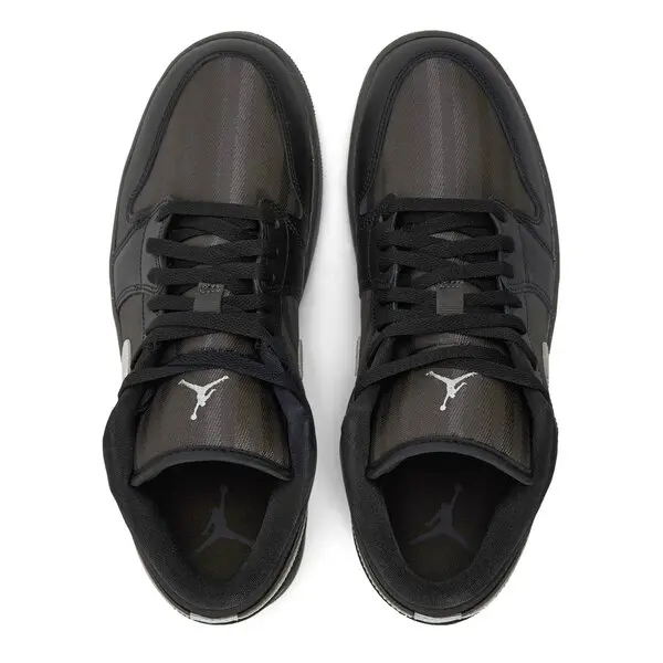 Nike Low-top Casual Sneakers