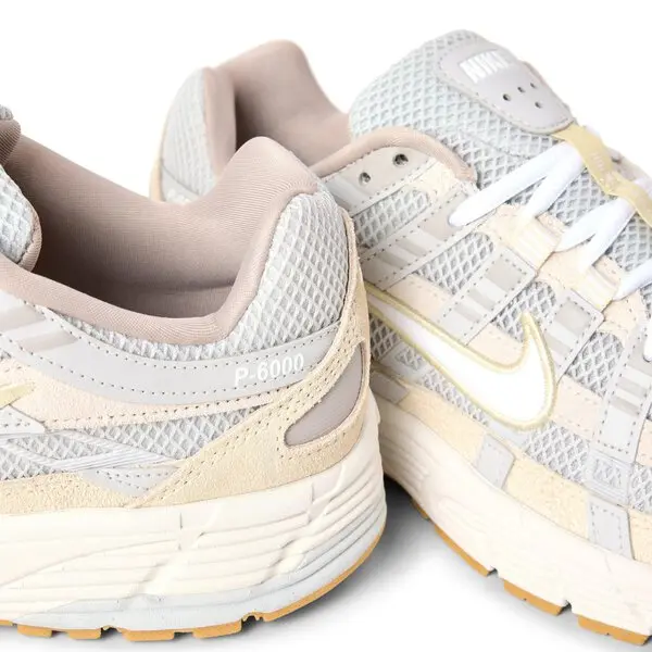 Nike Mesh Low-top Sneakers