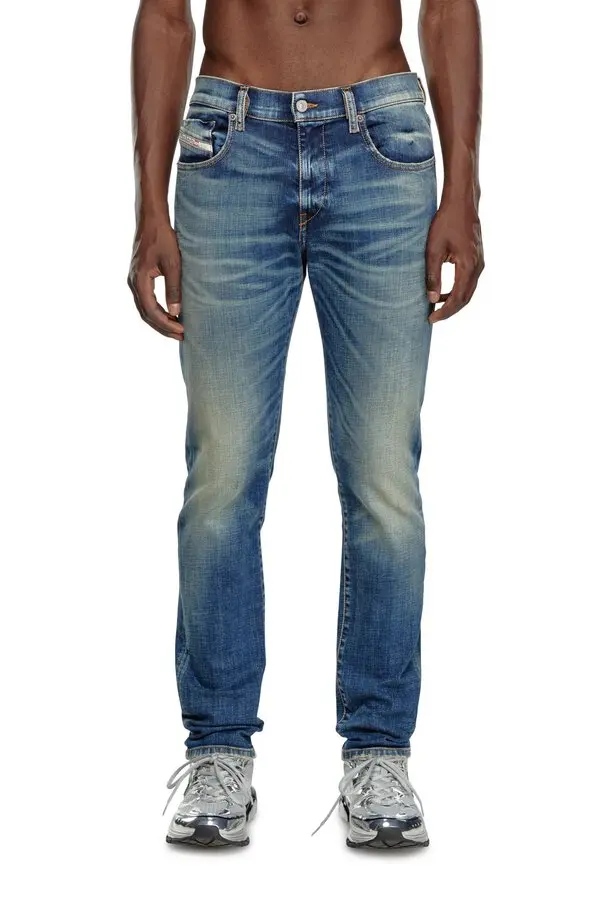 DIESEL® 2019 D-strukt Slim Jeans