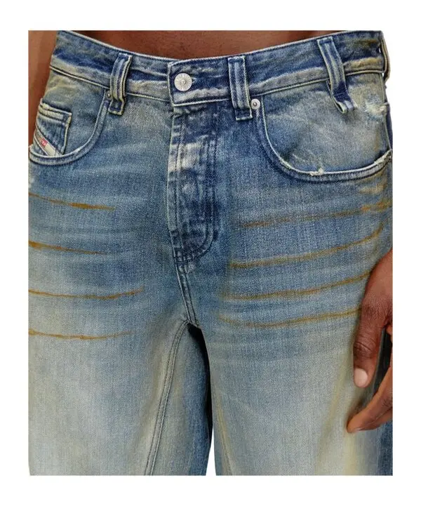 DIESEL® 2001 D-macro Straight-leg Jeans