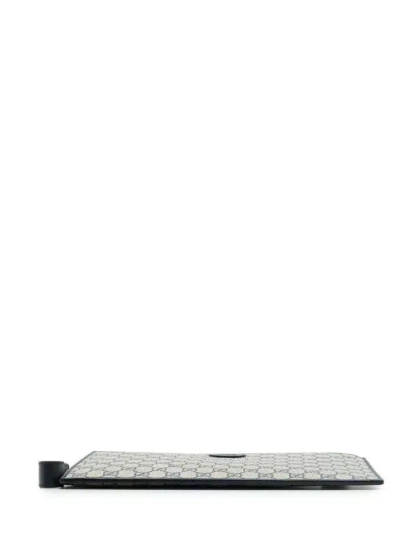 Gucci 2016-2026 Gg Supreme Interlocking G Clutch Bag