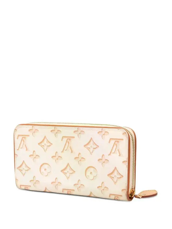 LOUIS VUITTON Monogram Canvas Zippy Wallet