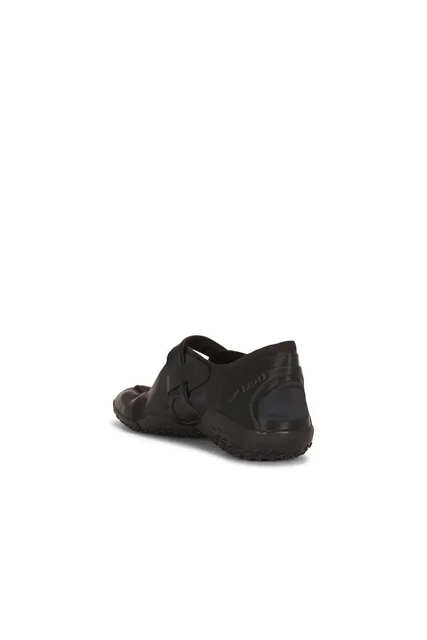 NIKESKIMS Rift Satin Sneaker In Brown