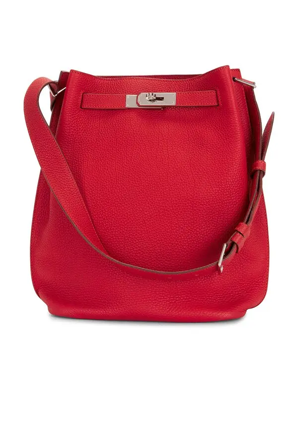 Hermès Togo So Kelly 22 Shoulder Bag In Red