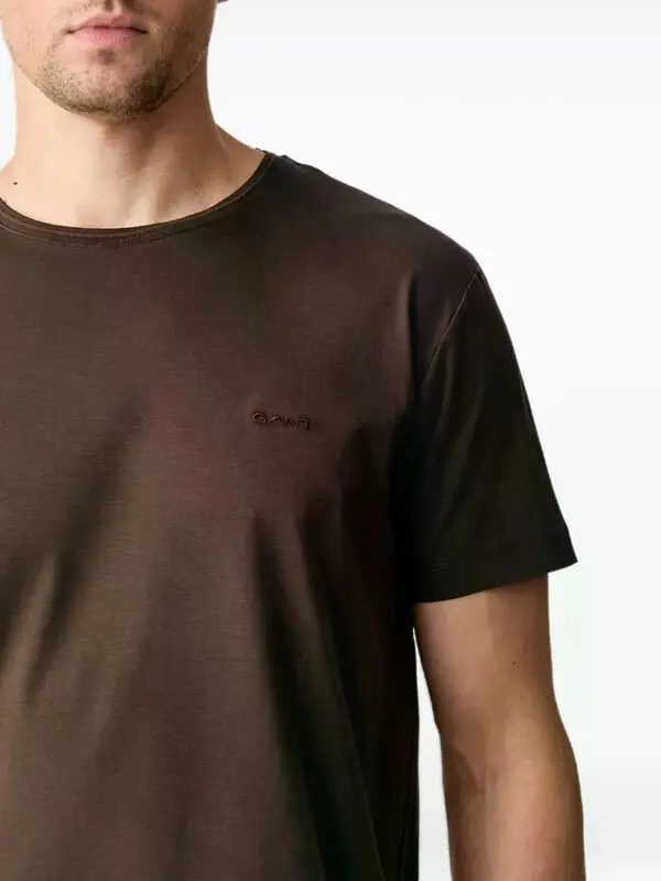 Gant Logo-embroidered T-shirt