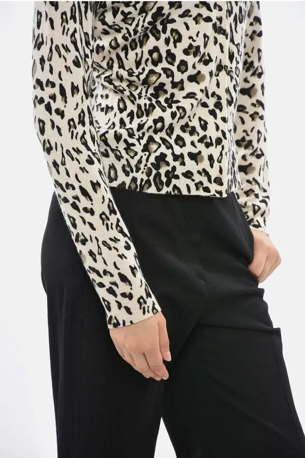 ALLUDE Animalier Pattern Cardigan