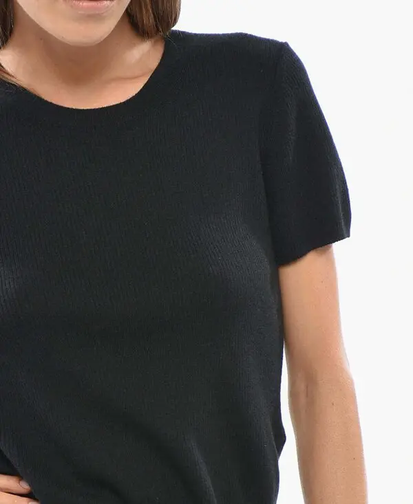 Eterne Ribbed Crewneck T-shirt