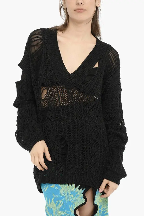 RAMAEL Maxi V-neck Top