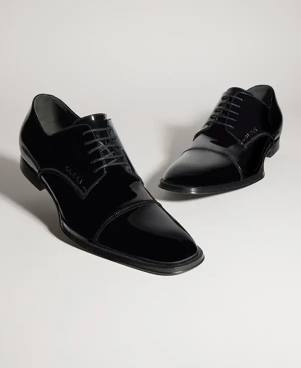 Gucci Lace-up Shoes With Embossed Logo