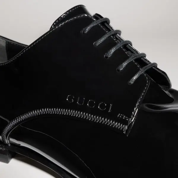 Gucci Lace-up Shoes With Embossed Logo