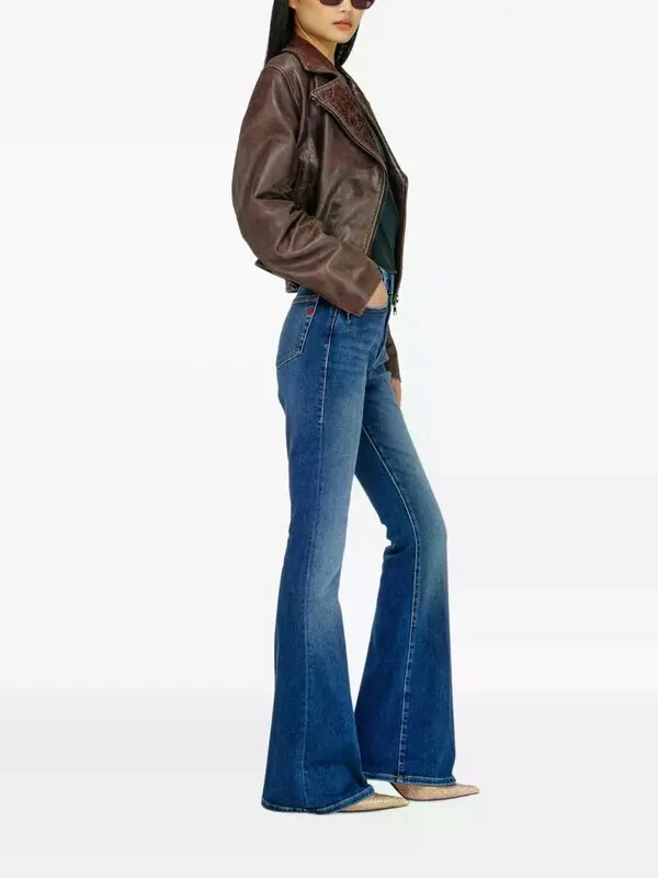 DIESEL® Bootcut Jeans High-waist 1973 D-partt