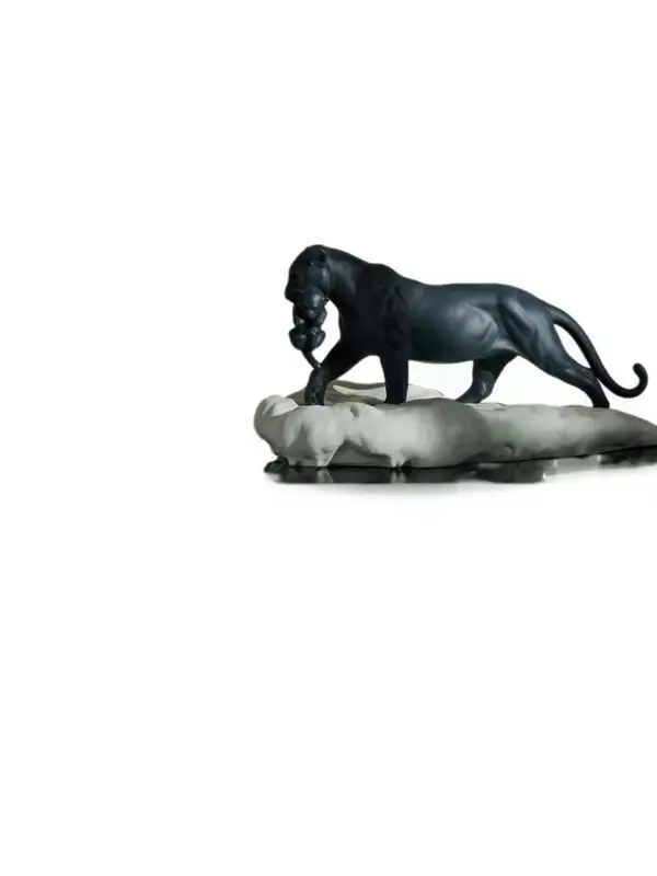 LLADRO Panther And Cub Sculpture