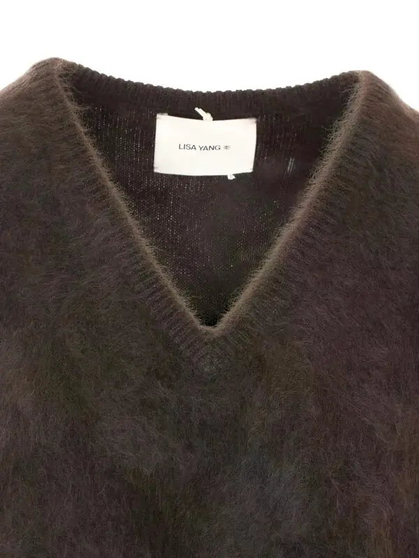 LISA YANG Margareta V-neck Sweater