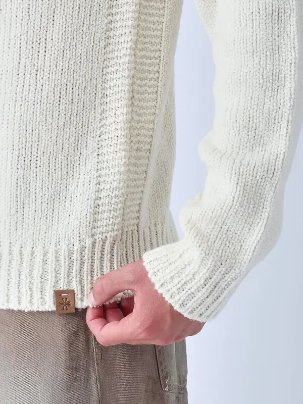 JACOB COHЁN Long-sleeved 100% Virgin Wool Crewneck Jumper