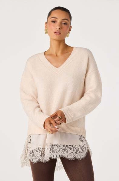 Astr The Label Filla Lace Hem Layered V-neck Sweater - Cream