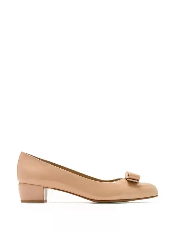 FERRAGAMO Vara Pumps