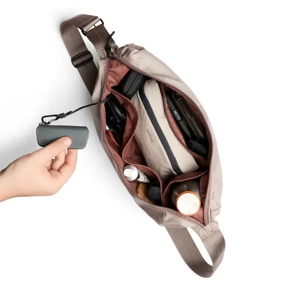 Bellroy Laneway Crossbody Bag - Fawn