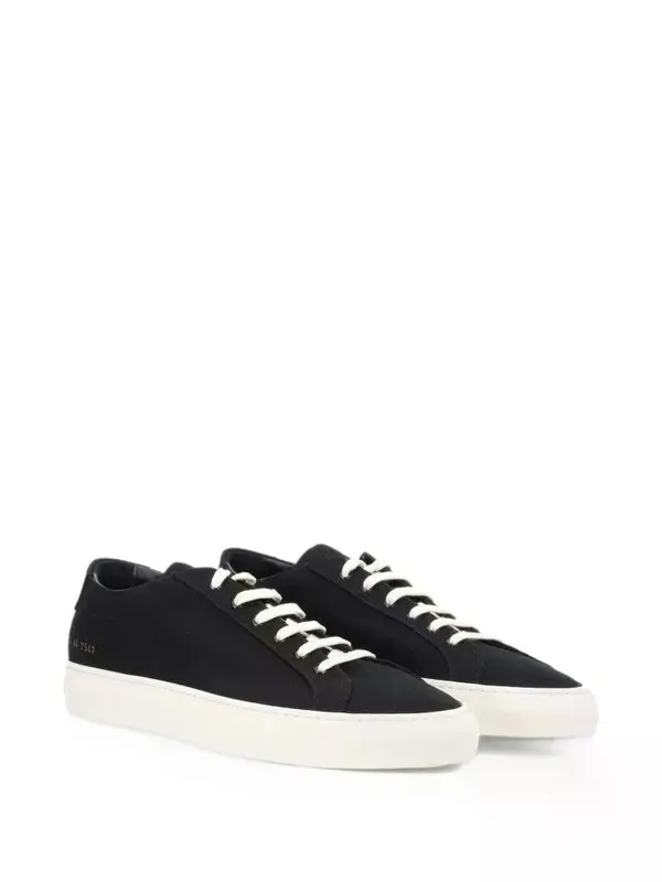 COMMON PROJECTS Lace-up Sneakers