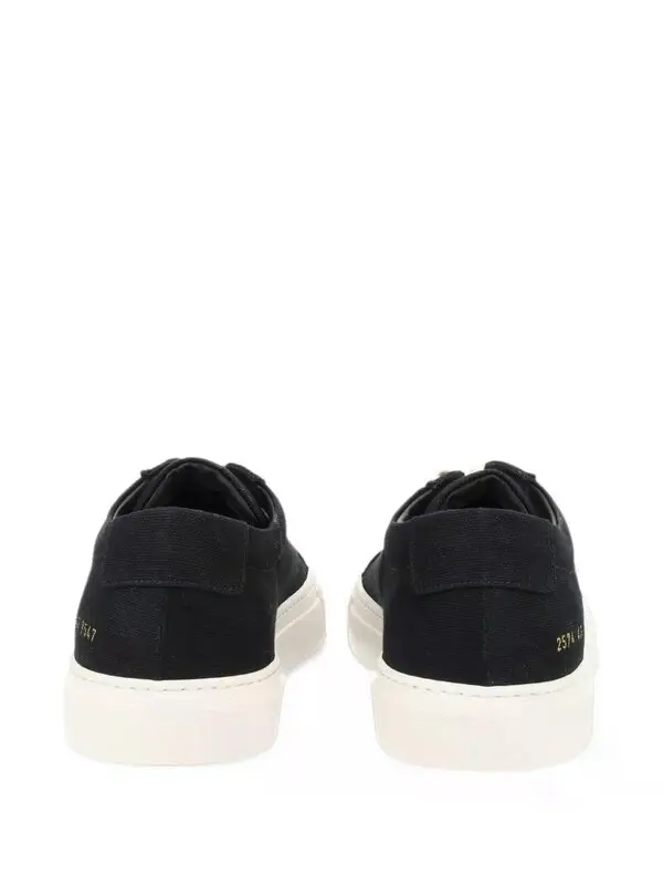 COMMON PROJECTS Lace-up Sneakers