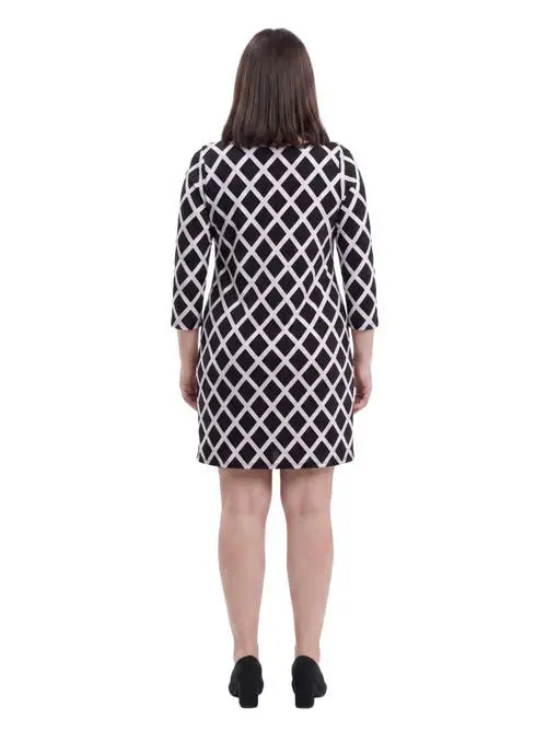 24SEVEN COMFORT APPAREL Essential Curvy Three-quarter Sleeve A Line Boat Neck Dress
