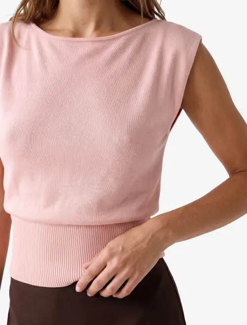 Koton Round Neck Sleeveless Knit Sweater With Ribbed Waistband