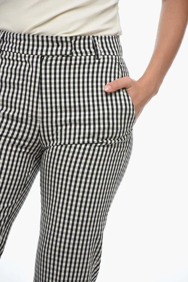 QL2 QUELLEDUE Gingham Turn-up Cropped Trousers