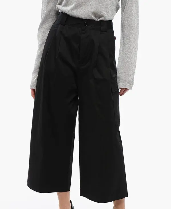 Woolrich Pleated Cargo Pants
