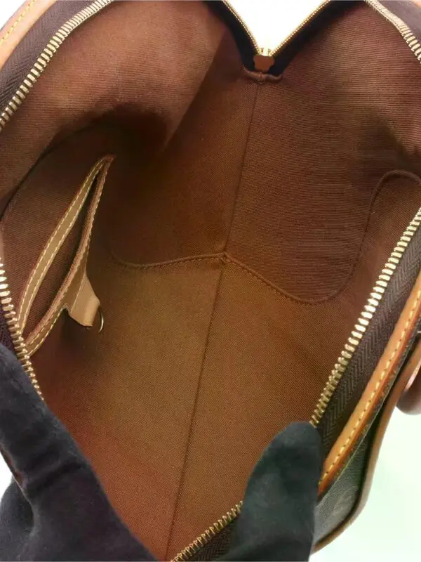 LOUIS VUITTON 1998 Monogram Ellipse Pm Handbag