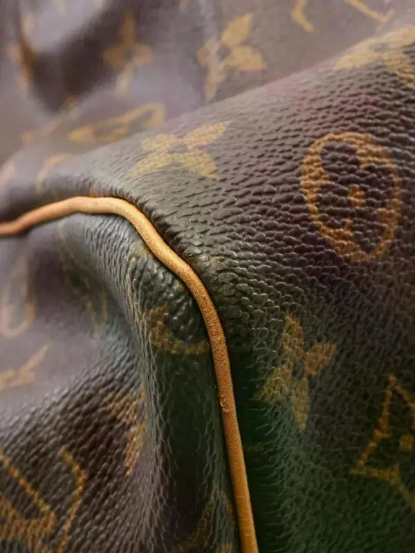 LOUIS VUITTON 2001 Monogram Keepall 60 Travel Bag