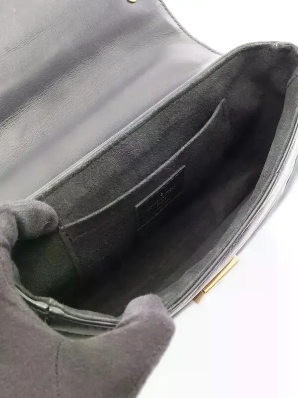 LOUIS VUITTON 2018 New Wave Chain Shoulder Bag