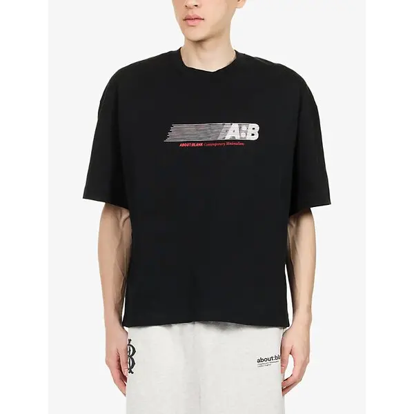 ABOUT:BLANK Resistance Logo Cotton T-shirt