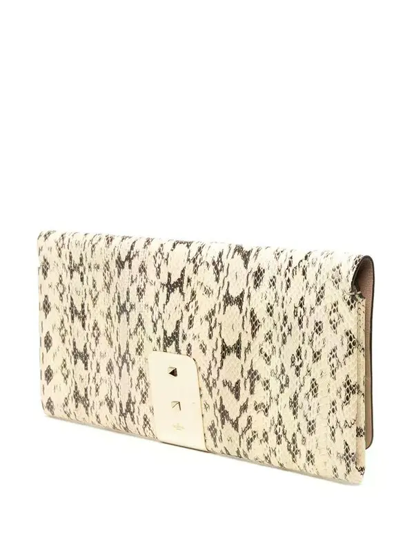 Valentino Garavani 2000-2017 Snake Print Leather Rockstud Clutch Bag - Neutrals