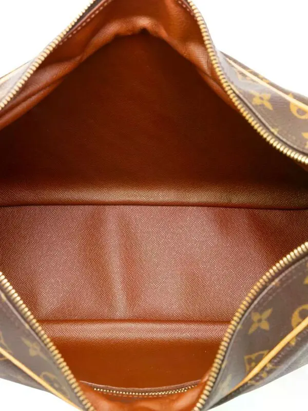 LOUIS VUITTON 2000 Monogram Boulogne 35 Shoulder Bag