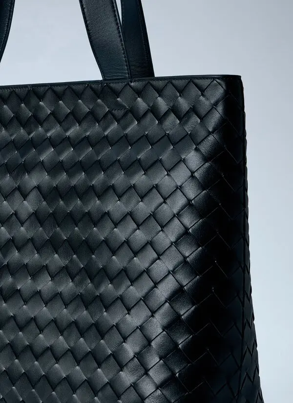 Bottega Veneta Small Intrecciato Zipped Tote