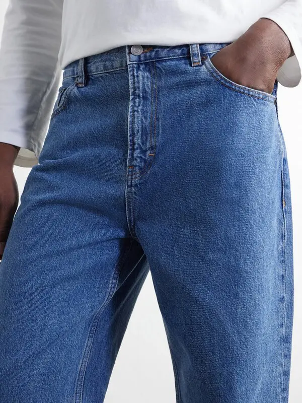 FRAME The Relaxed Straight-leg Jeans