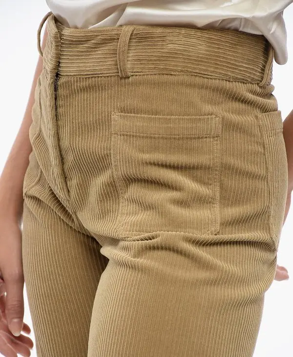 QL2 QUELLEDUE Patch-pocket Corduroy Trousers