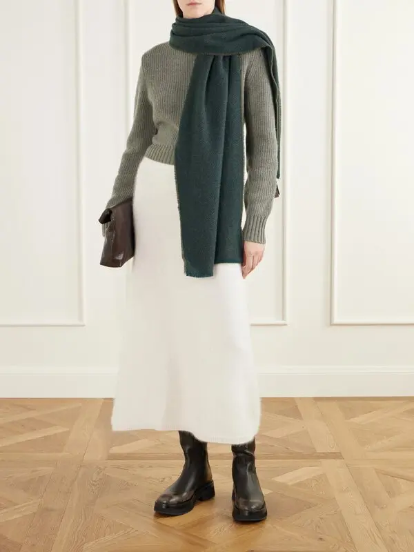 Johnstons Of Elgin Mountain Twill Cashmere Scarf