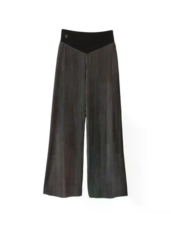MACRON Elanor Plissé-effect Logo-patch Trousers