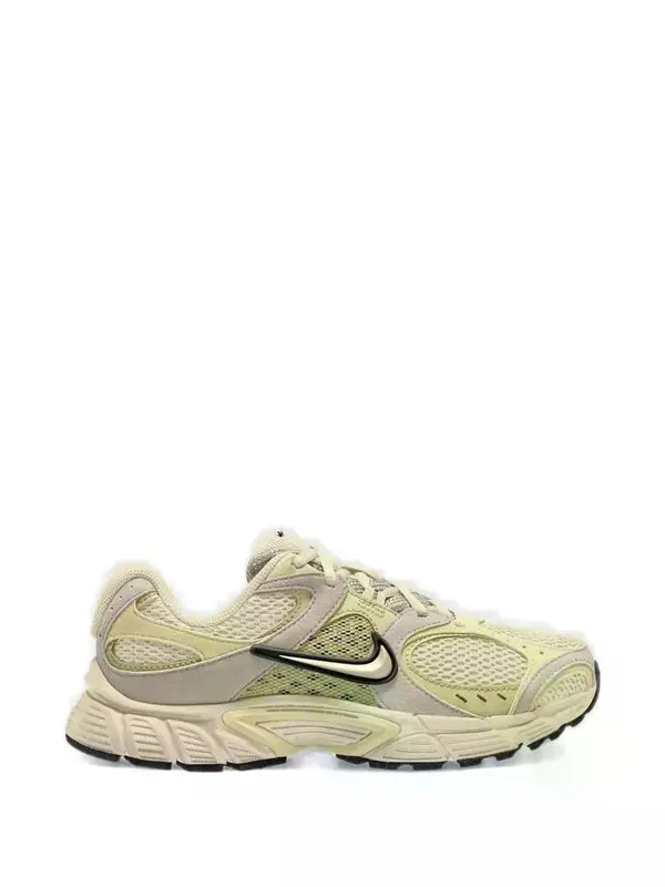 Nike V5 Rnr Mesh-panel Sneakers - Neutrals
