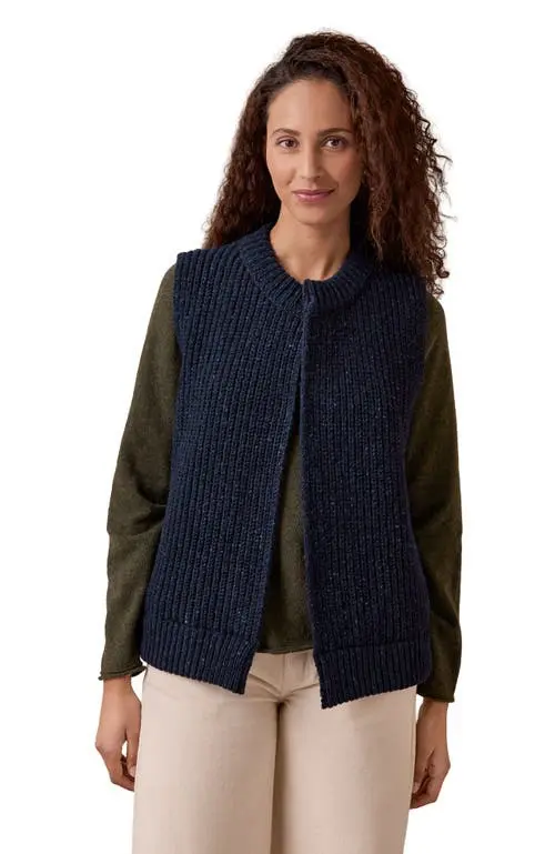 CELTIC & CO. Donegal Edge To Edge Vest