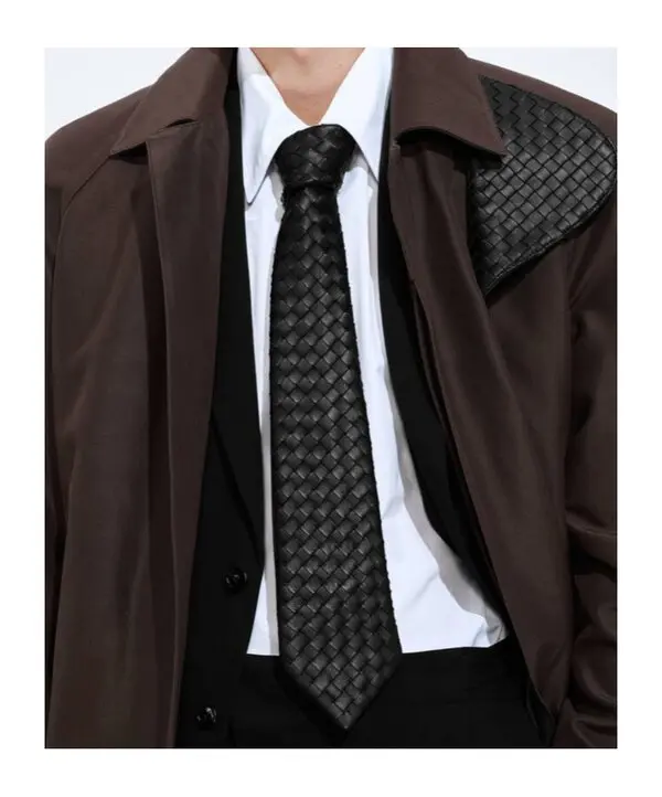 Bottega Veneta Small Intrecciato Leather Tie