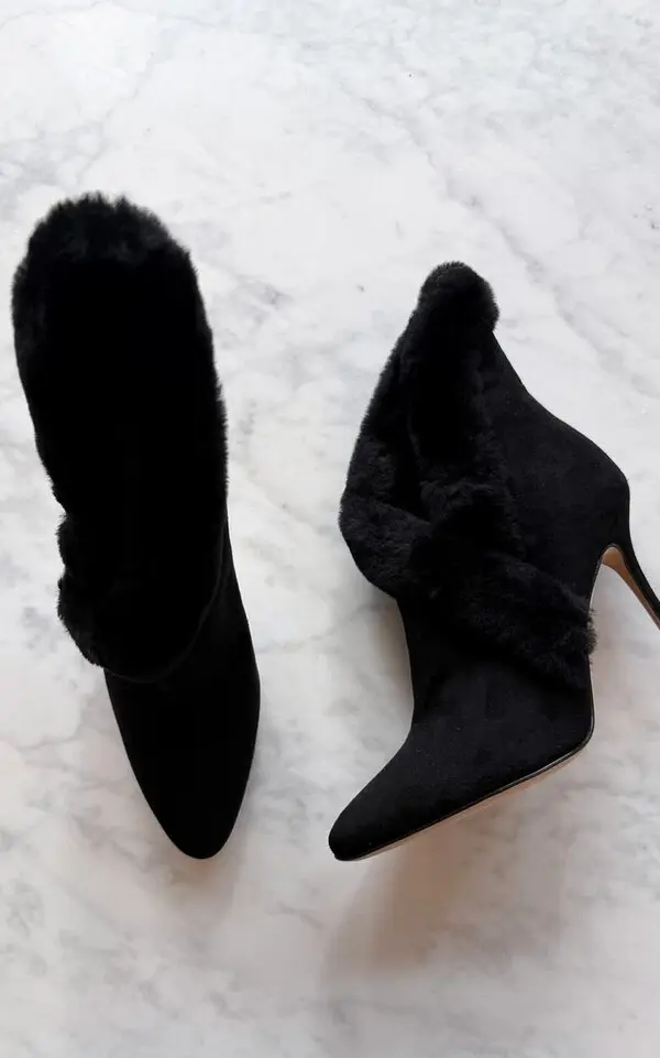 DEAR CLEMENTINE VINTAGE Manolo Blahnik Fur-trimmed Suede Ankle Boots