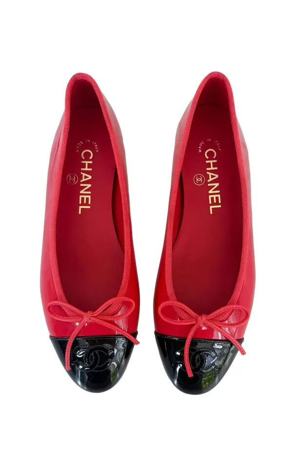 DEAR CLEMENTINE VINTAGE Chanel & Black Patent Leather Cap-toe Ballet Flats