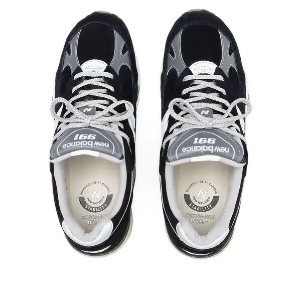 NEW BALANCE 991 'essential