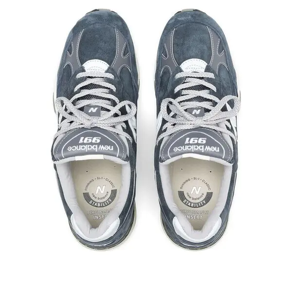 NEW BALANCE 991 'essential