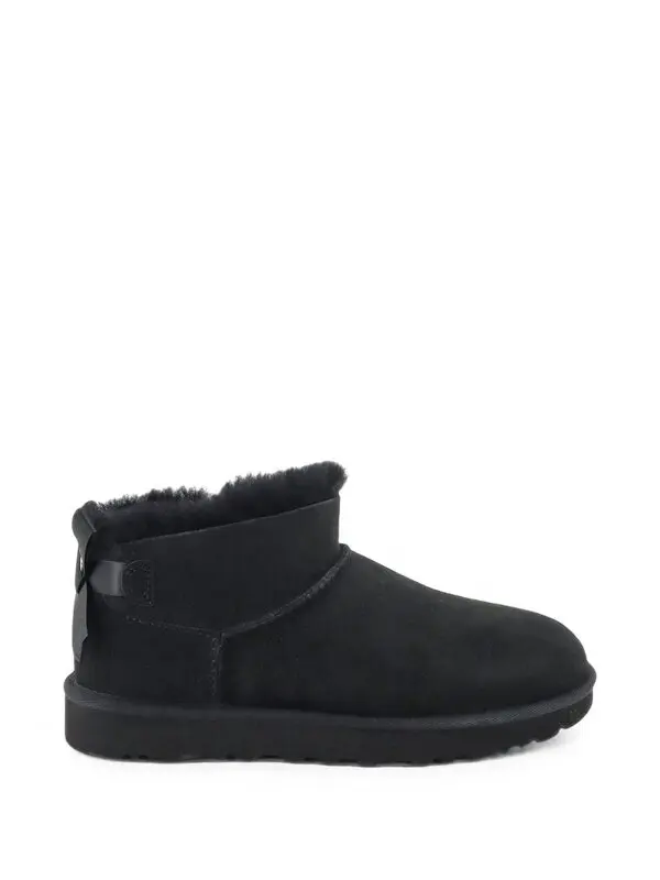 UGG Uiltra Mini Bailey Bow Boots - Black