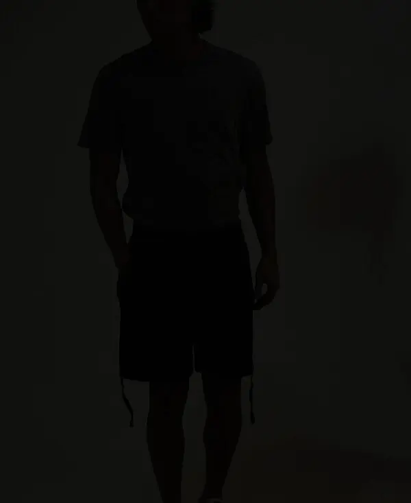 N.21 Side-zip Embossed Logo Shorts